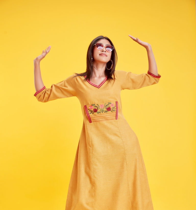 Holi outfit & styling ideas to look vibrant and vivacious! | iCraze